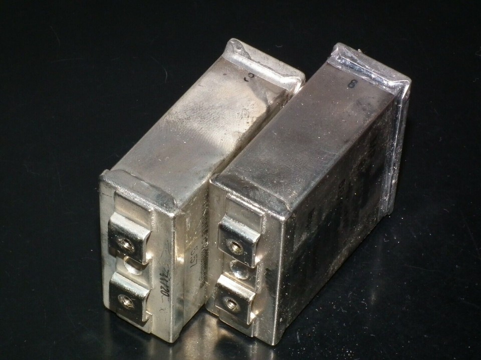 Two vintage Siemens PIO capacitors 8 uF 160V Klangfilm tube audio Glass ...