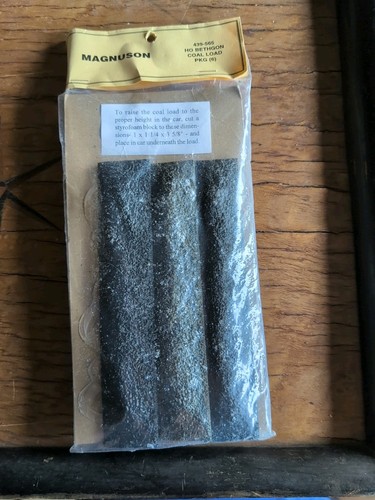 Magnuson 439-565 HO Scale Bethgon Coal Load Qty Of 12 | eBay