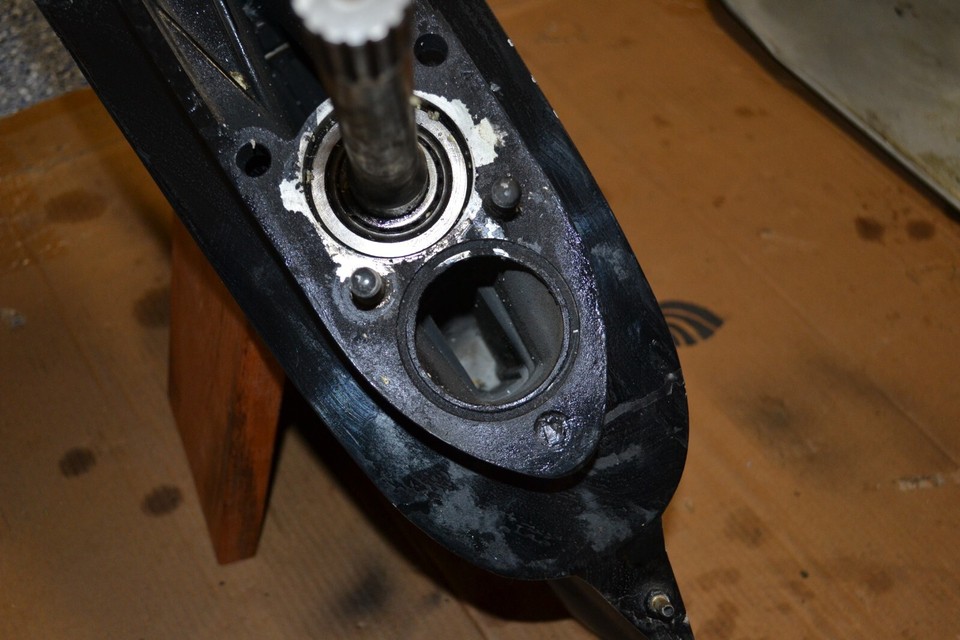 Mercruiser Bravo One 1 lower outdrive sterndrive unit | eBay