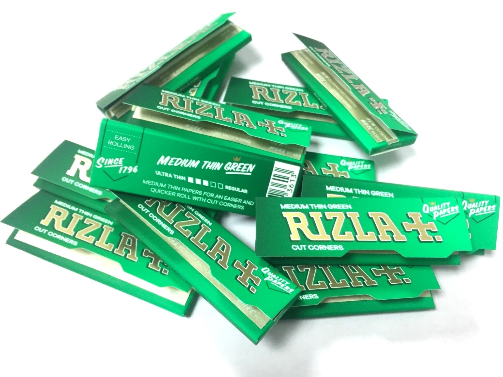 RIZLA GREEN REGULAR ROLLING PAPERS 50 BOOKLETS X 50 PAPERS EACH BOOKLET ...