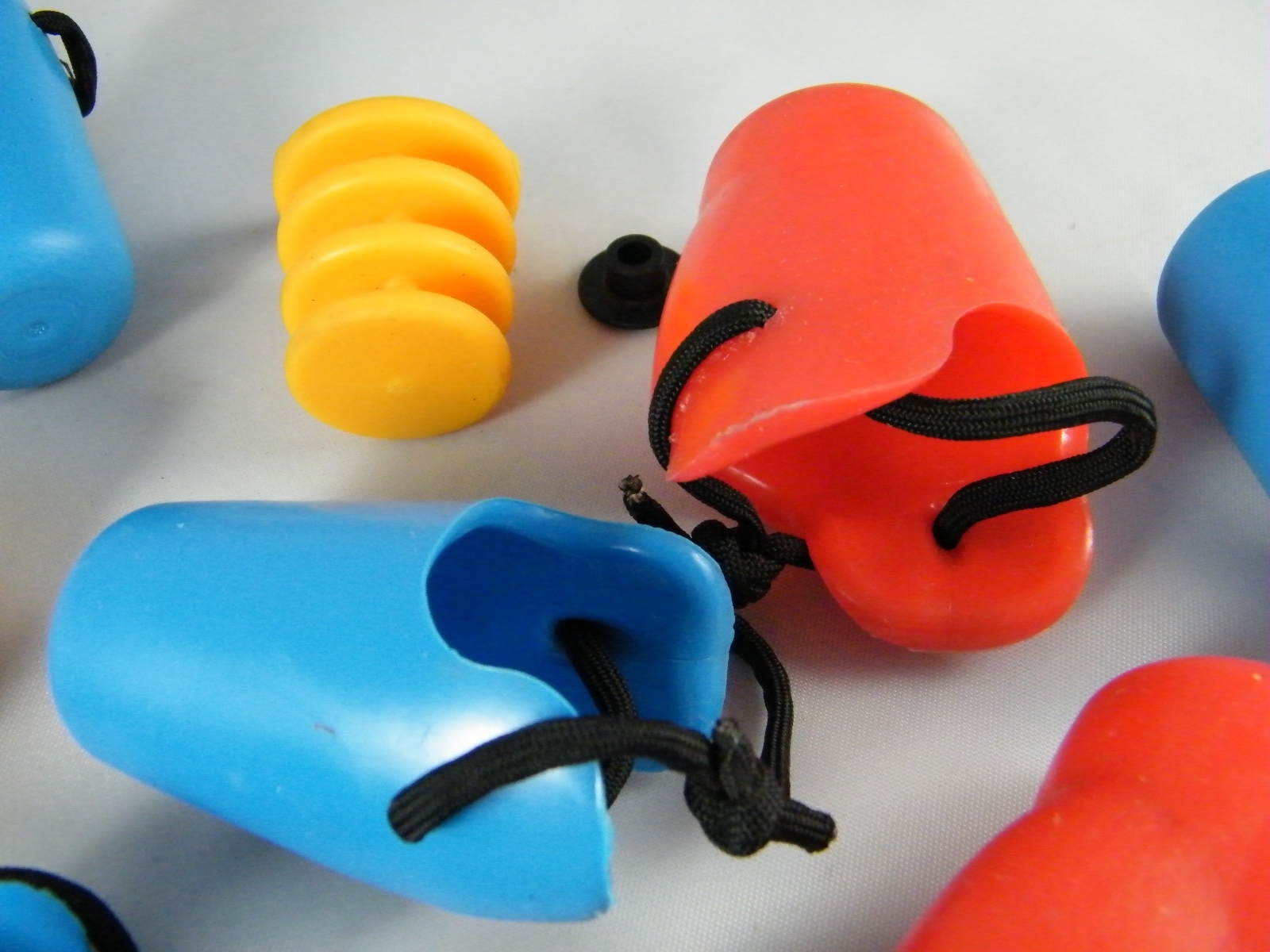 LOT OF MISCELLANEOUS KAYAK PLUGS AND FITTINGS POSSIBLE NECKY, OTHER ...