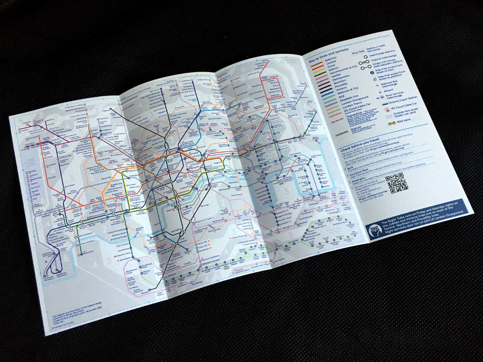 2 x London Underground pocket tube maps - | Grelly UK