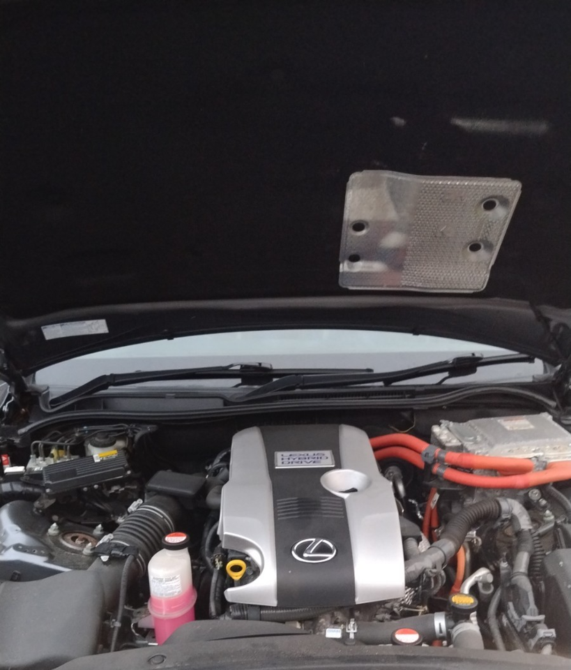 Lexus IS 300H CVT 4 Door saloon Hybrid | eBay UK