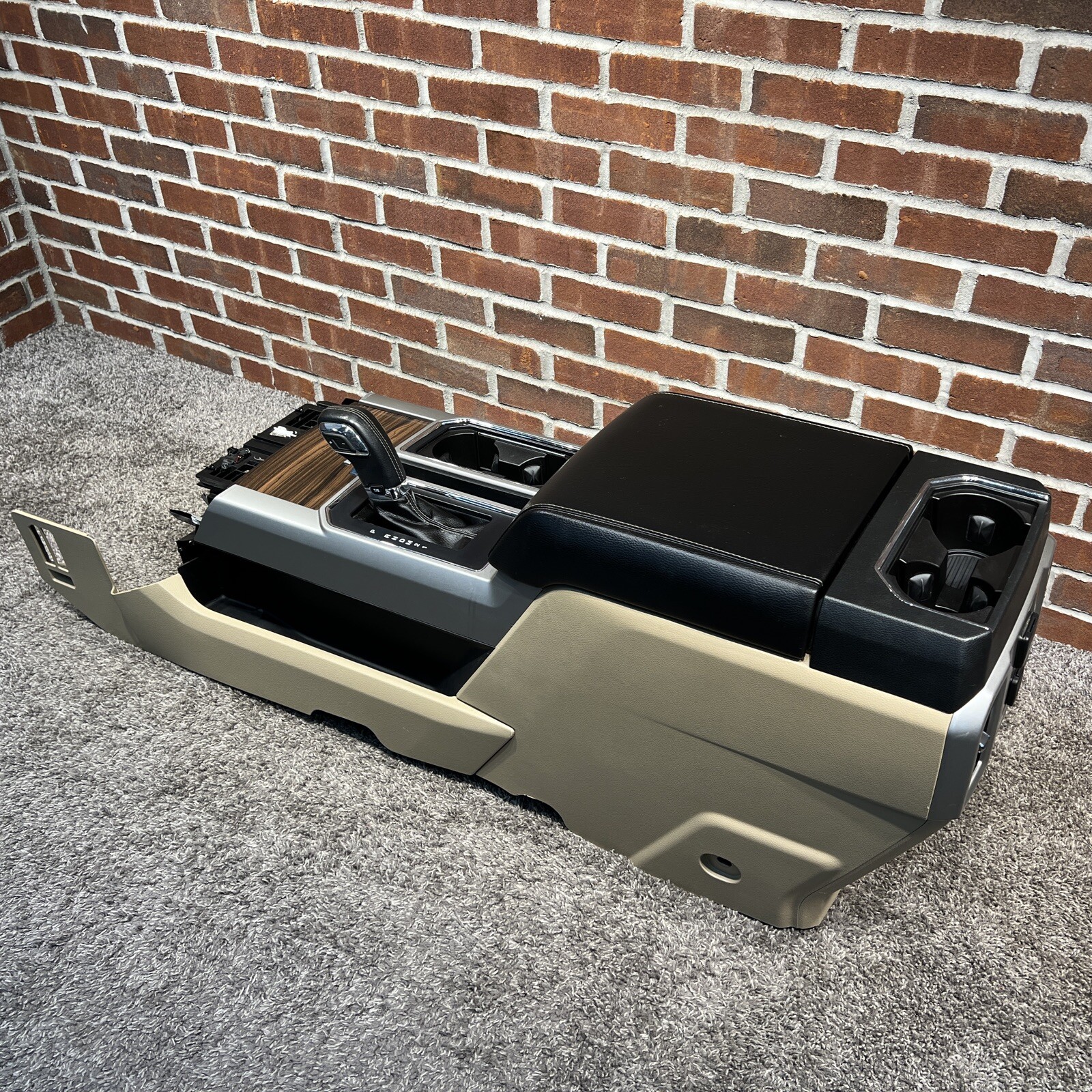 15-20 Ford F-150 & 17+ F-250/F-350 Superduty Center Console Kit w ...