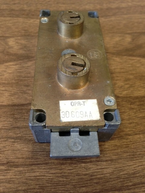 LeFebure 579-R Double Nose Non-Handed Safe Deposit Lock No Keys (G5) | eBay