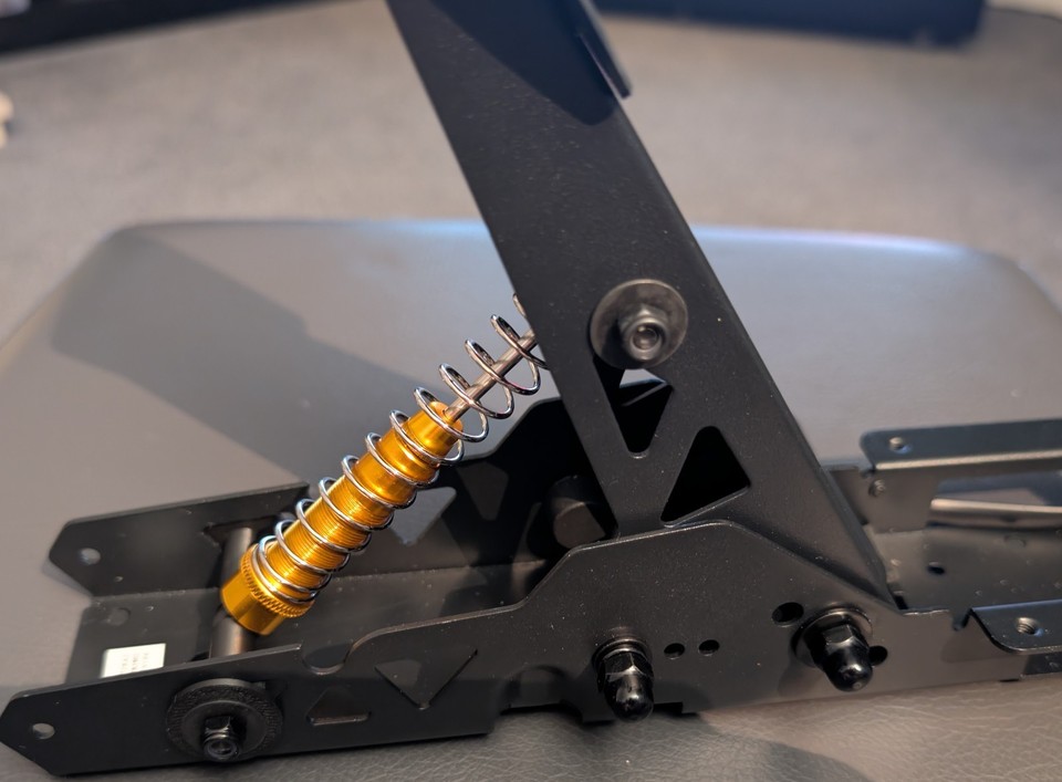 Moza SR-P/SR-P Lite Adjustable Throttle, Clutch, Brake Pedal Damper ...