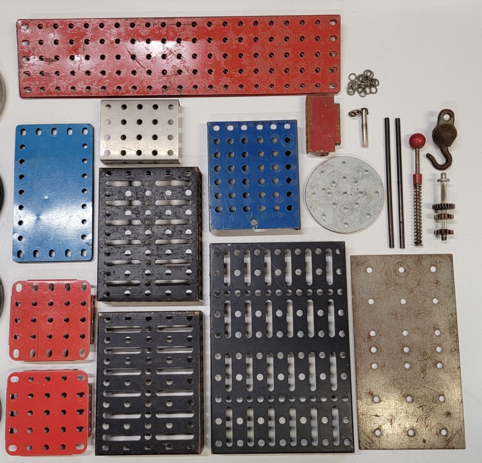 AC Gilbert Erector Set Parts in Ferris Wheel Box 822 Pieces included ...