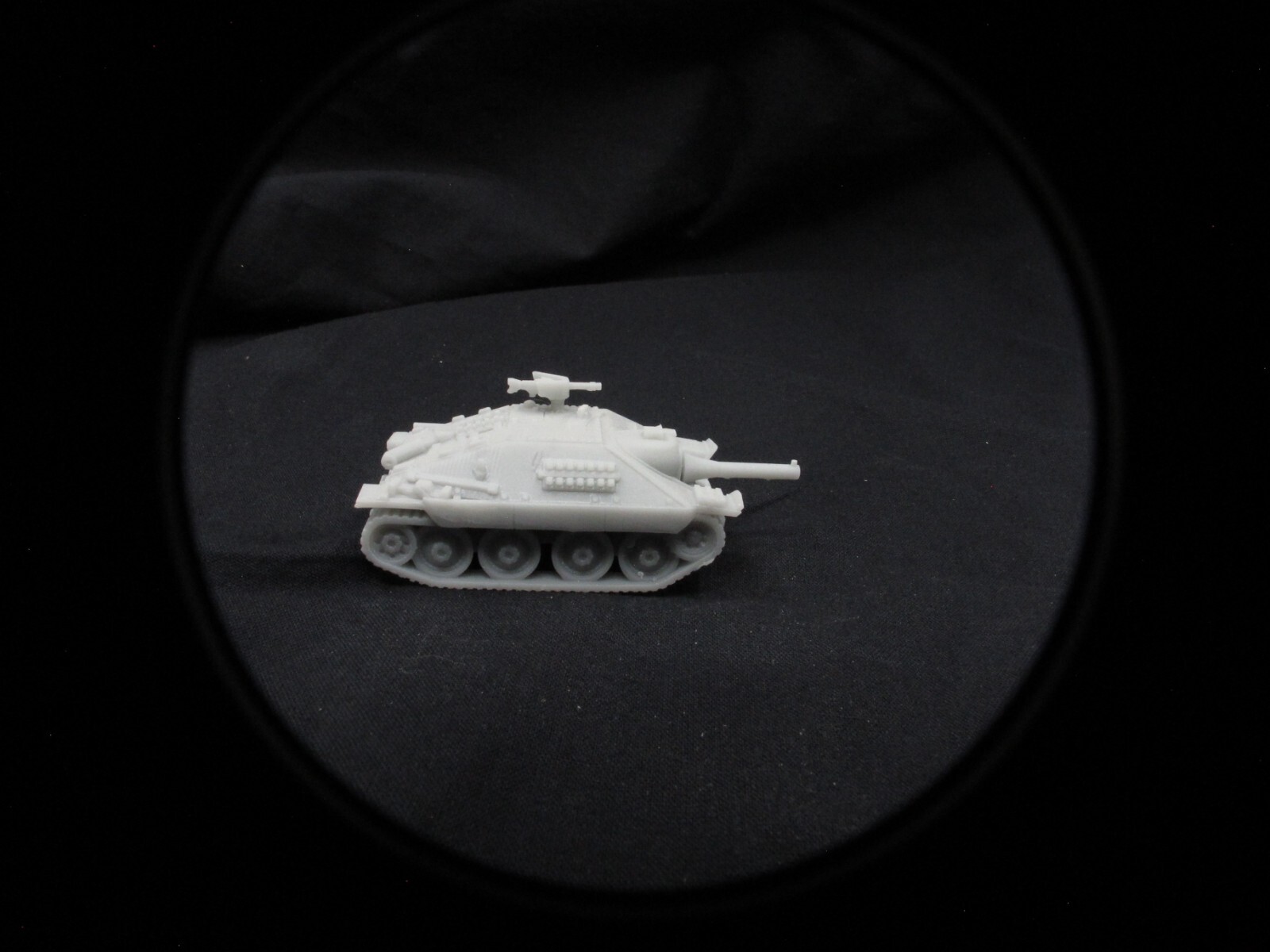 German WW2 Flammpanzer Hetzer Flamethrower Tank 15mm 1/100 WW2 Flames ...