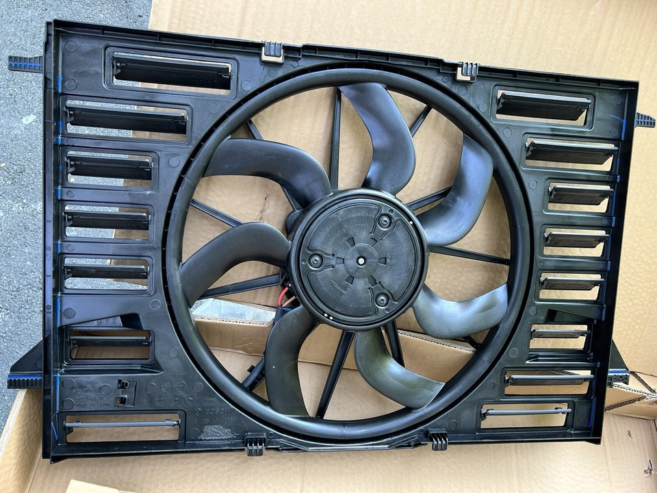 8W0121207B 8W0959455C 8W0959455T OEM COOLING FAN ASSEMBLY 600W | eBay