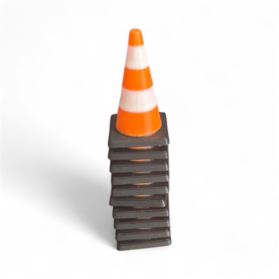Miniature Stackable Multi-Color Traffic Cones Road Warning Barriers ...
