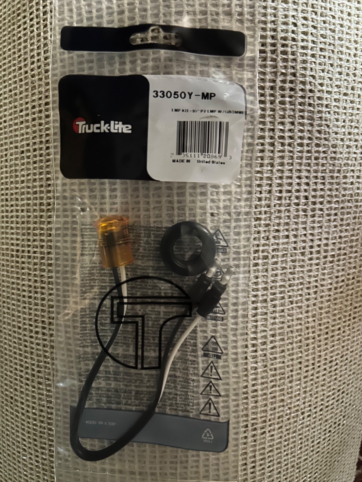 TRUCK-LITE 33050Y LED 1 diode Yellow Lamp 33 Series 3/4” w/ grommet ...