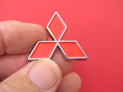 MITSUBISHI SMALL RED METAL DIAMOND 35mm BADGE 1 3/8" Emblem ~ Lancer | eBay