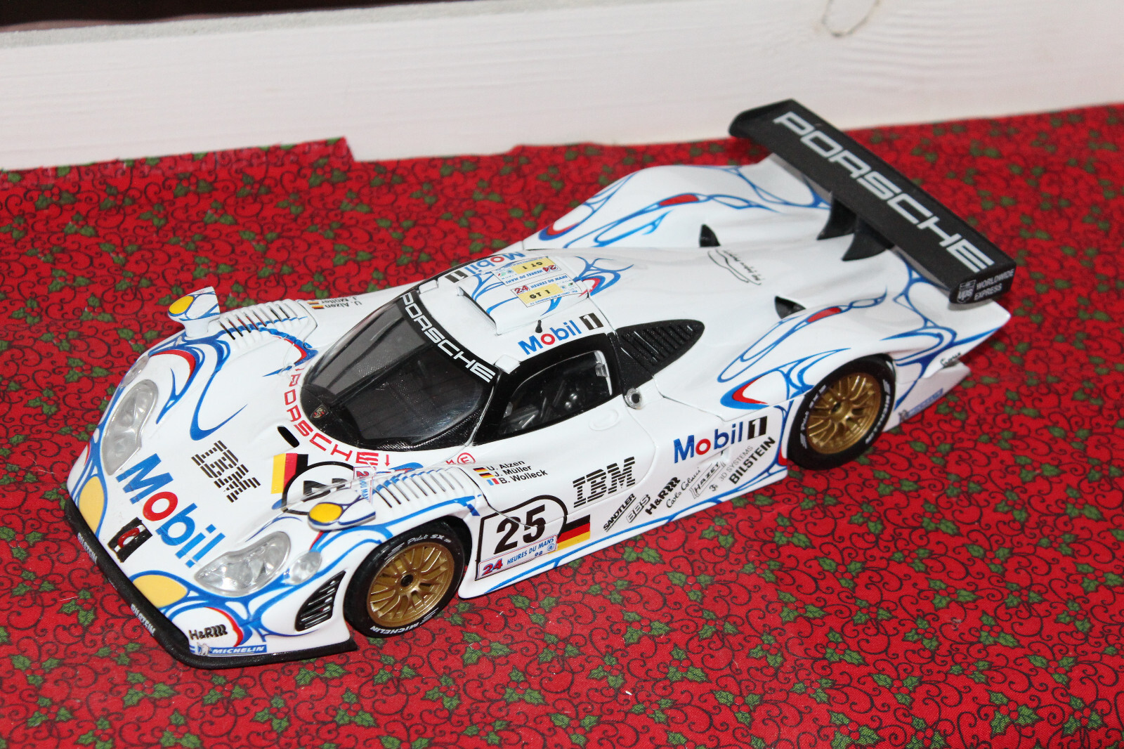 Maisto Hotwheels Kyosho UT-Models Sammlung GT1 Rennwagen zum Aussuchen ...