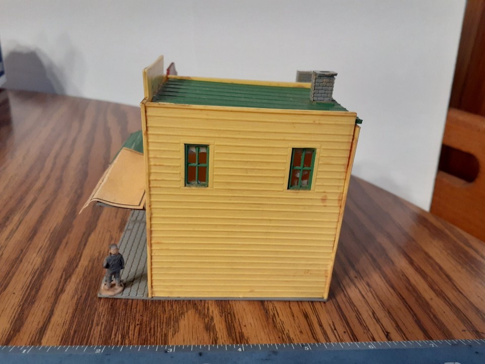 AHM HO scale General Store & Billard assembled buildings | eBay