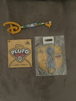 NEW Disney Store Opening Ceremony Key & Pin Pluto 90th Anniversary ...