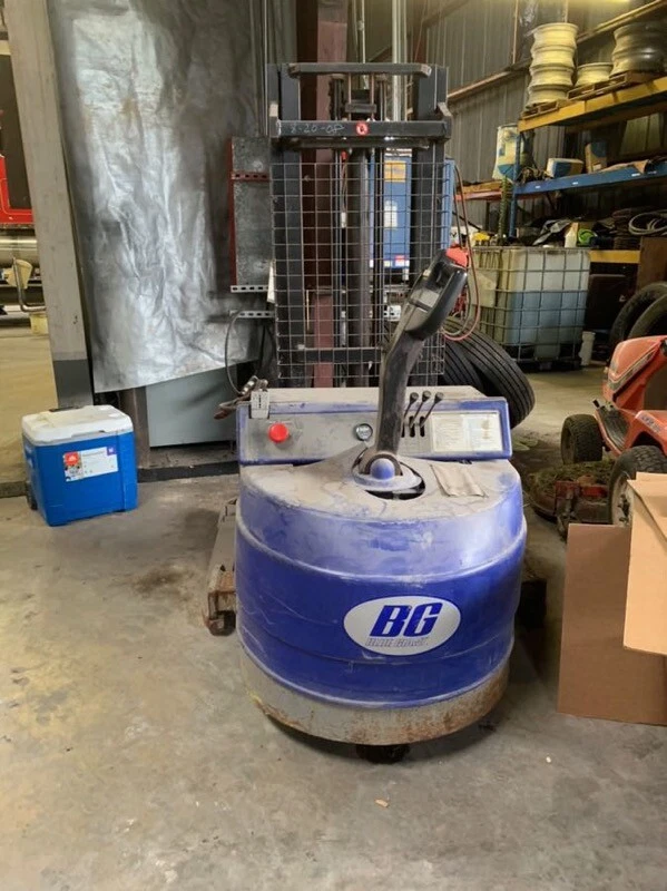Blue Giant Stacker
