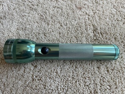 Vintage jade green Maglite 2D cell flashlight | eBay