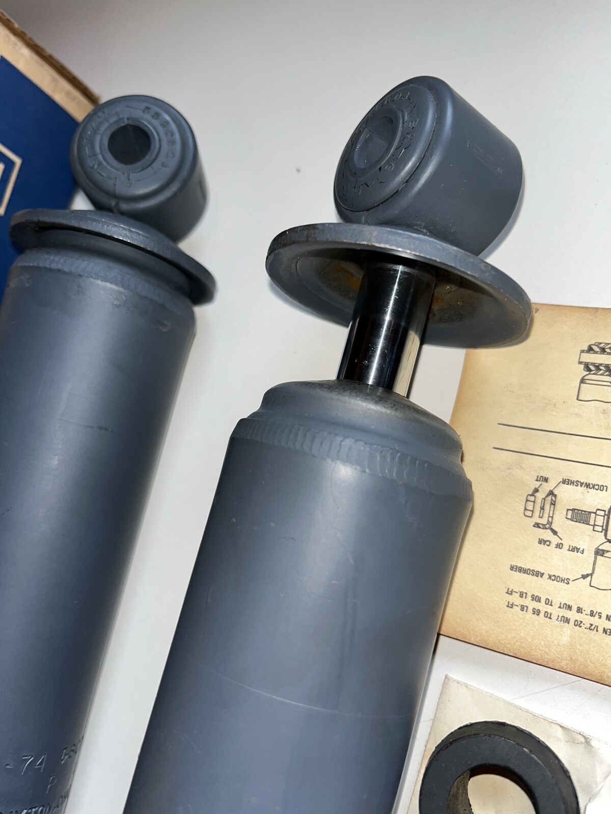 63-73 Chevy CORVETTE Delco Z07 F41 HD Rear Shocks GM NOS 4940459 427 ...