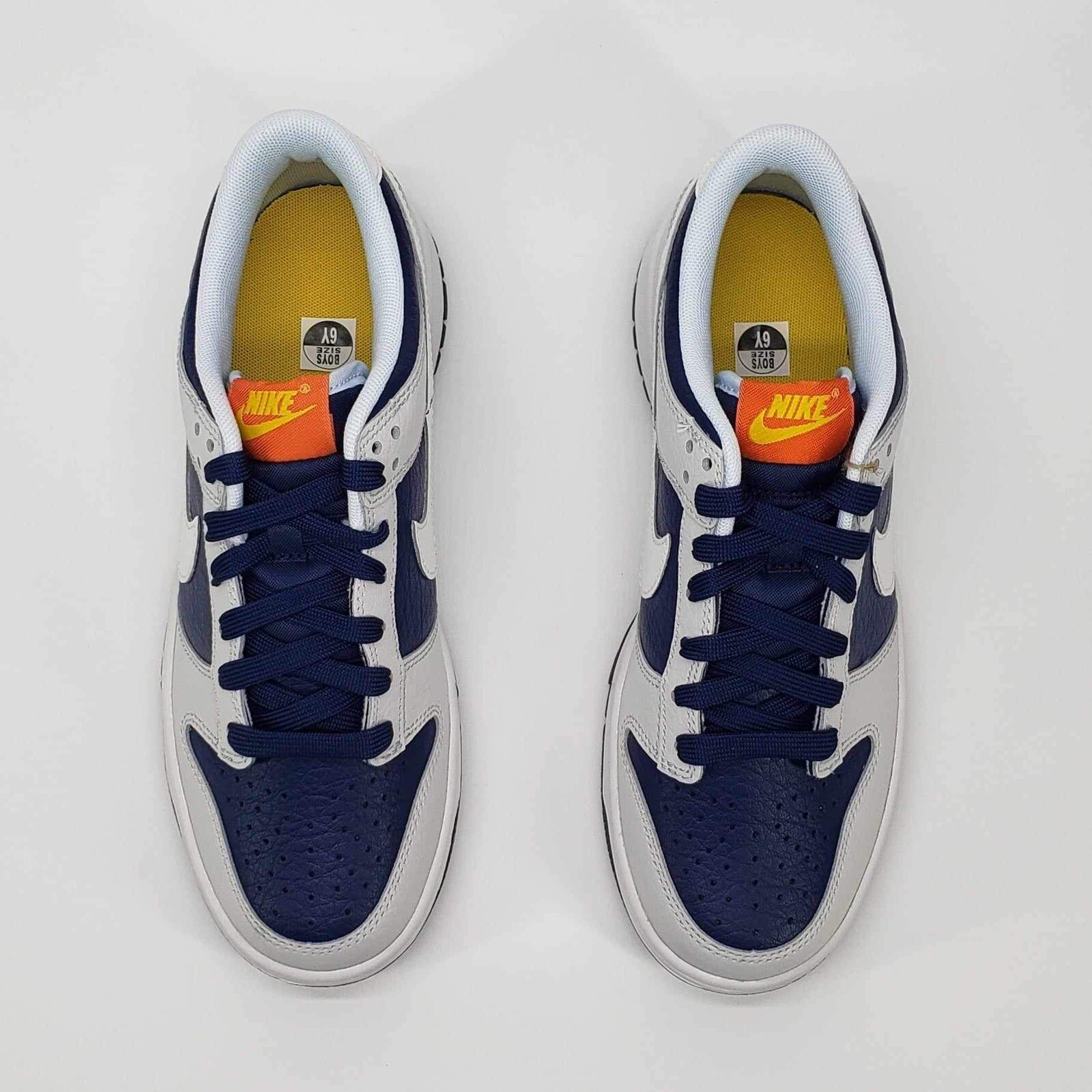 Nike Dunk Low GS UV Reactive Photon Dust Midnight Navy Size 6Y FN6968 ...