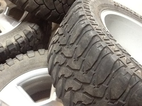 20" OEM Wheels 2015 Chevrolet Silverado 1500 20937969 20X9JX27 & Tires ...