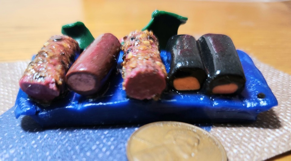 1pc. Clay Holiday Pepperoni & Cheddar Cheese Party Platter (Dollhouse ...