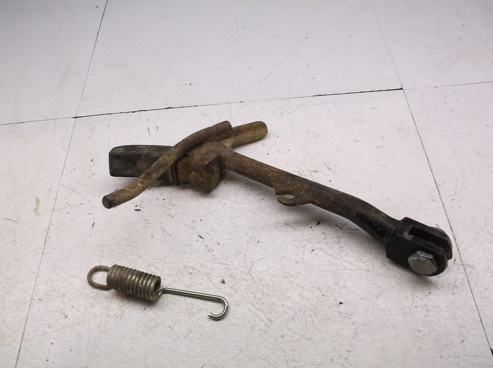 82 Honda CB 750 Kick stand w Bolt & Spring Side 1982 CB750 T4-19 | eBay
