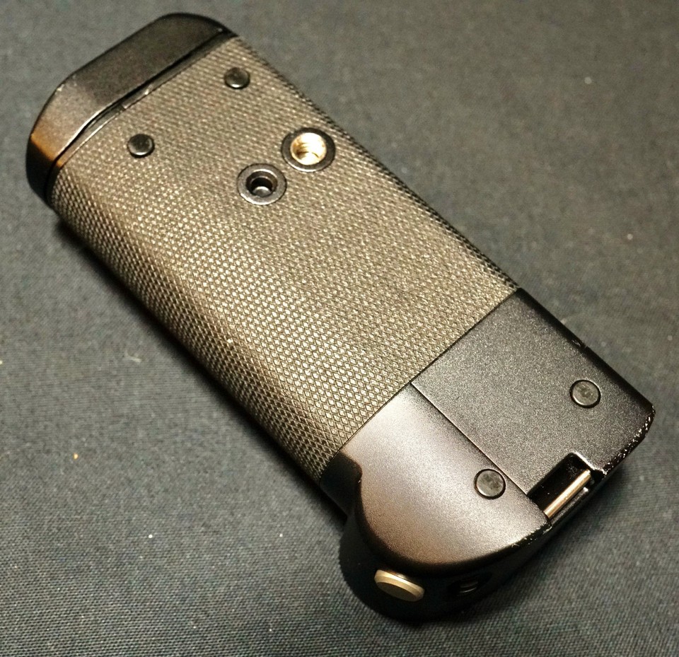 Leica HG-SCL5 Hand Grip for Leica SL Typ 601 + BP-SCL4 Battery | eBay