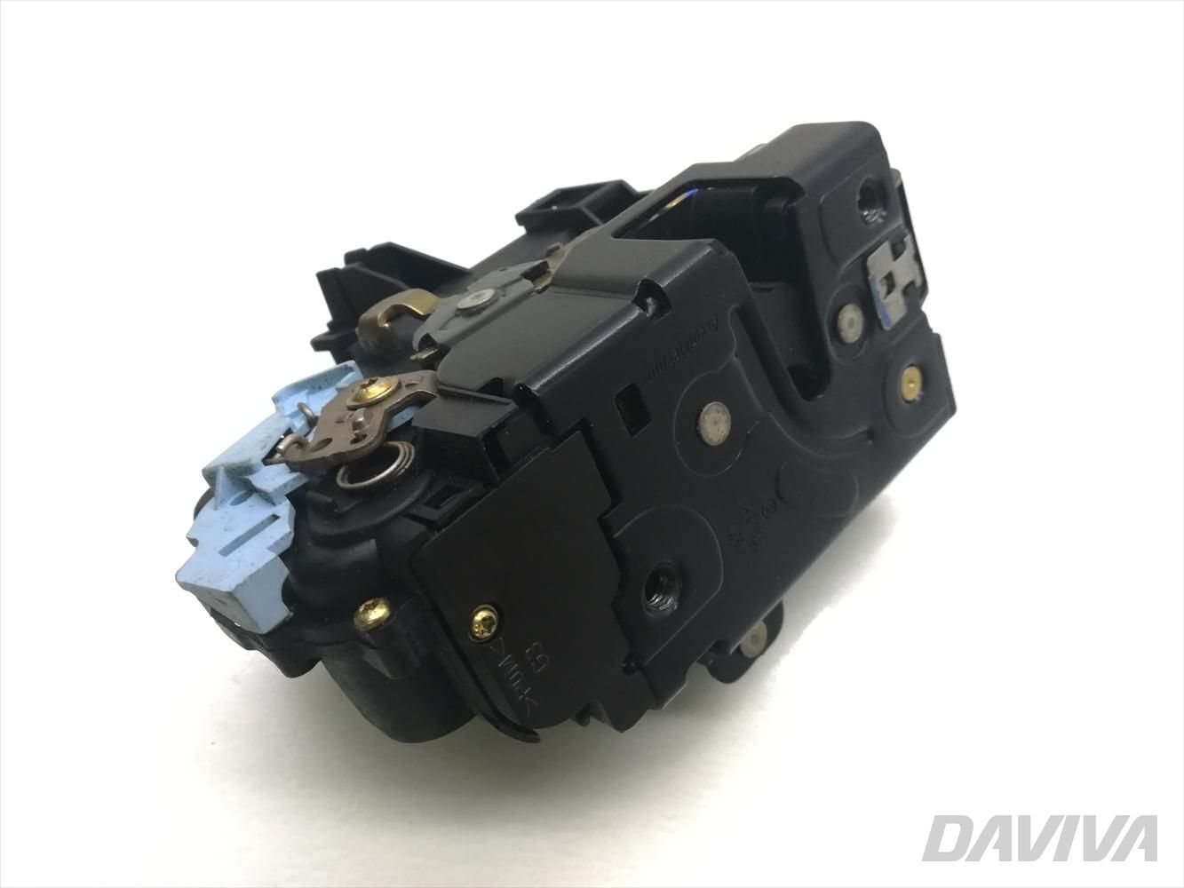 Volkswagen Golf V 2005 Front Door Lock 3D2837015 Sig6097 for sale ...