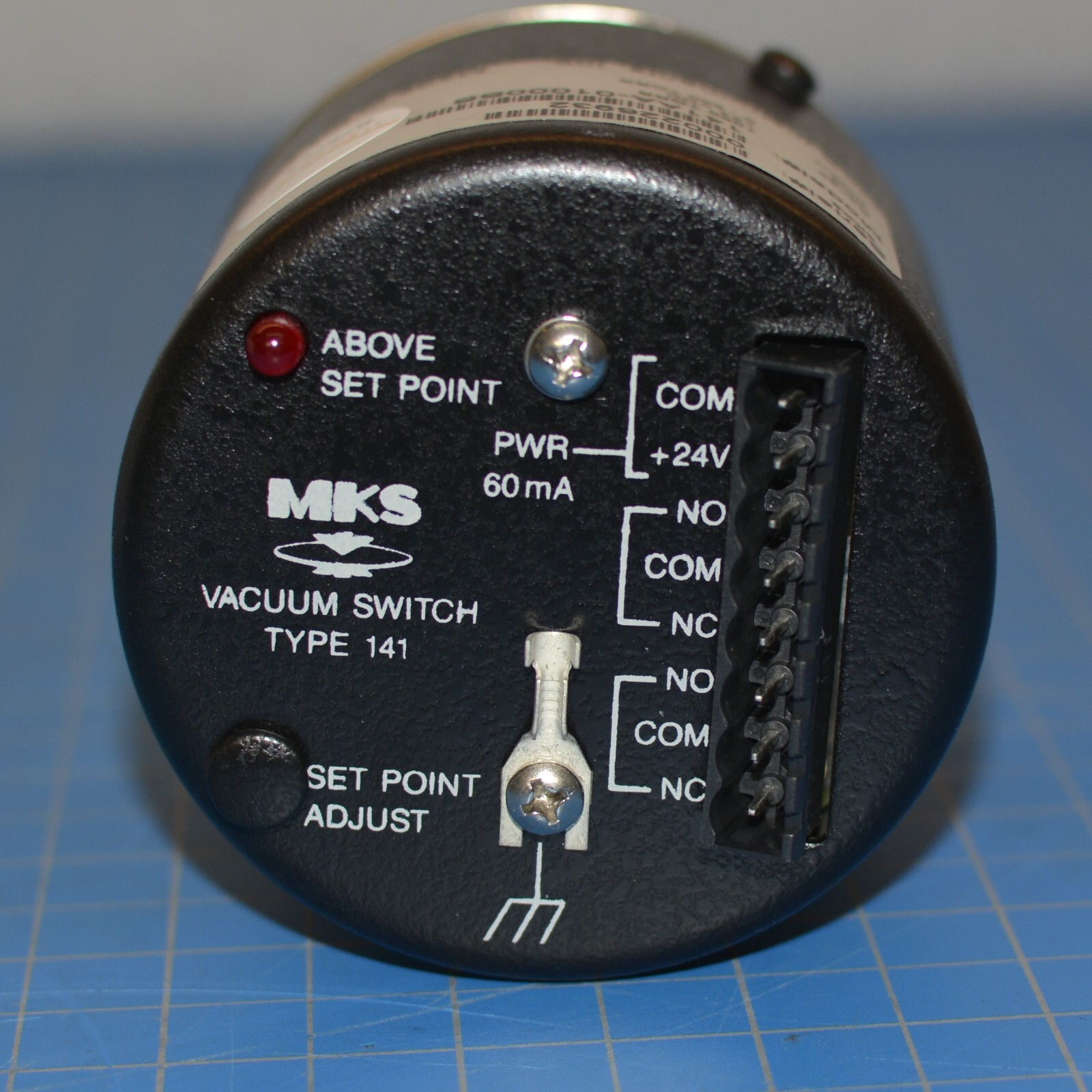 141AA-01000BB / BARATRON 1000 TORR VACCUM SWITCH +24 VDC 0-500 TORR / MKS | eBay