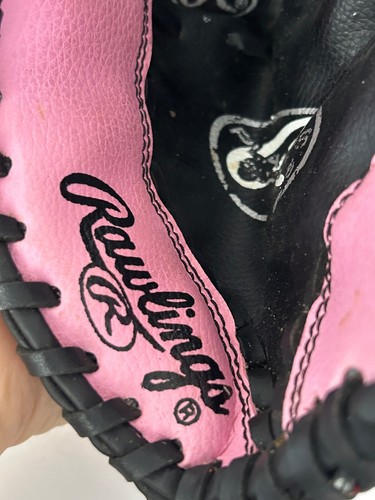 Pink Kids Rawlings Baseball Glove 10 1/2 inch . RHT Excellent condition ...