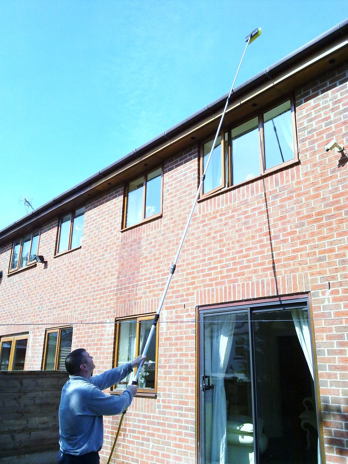 16FT WATER FED WINDOW CLEANING POLE SOAP DISPENSER EXTENDED EQUIPMENT ...