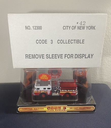Code 3 Model #12300-42 FDNY Seagrave Engine #42 | eBay