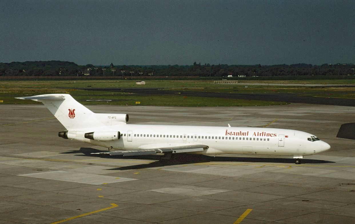 AIRCRAFT SLIDE / DIA B727 TC-AFC ISTANBUL AIRLINES white cs | eBay