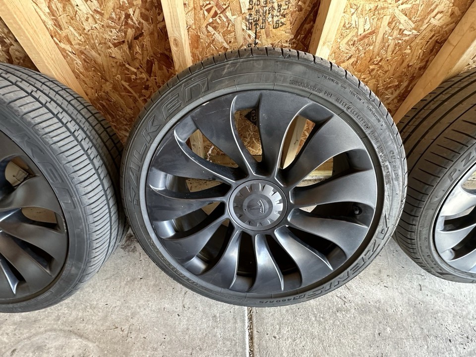 OEM Tesla 21" Uberturbine Wheels, Tires, TPMS, Caps Model Y Performance ...