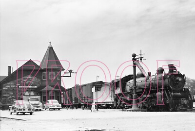 Canadian National Railways (CNR) Engines 5568 at Georgetown - 8x10 ...