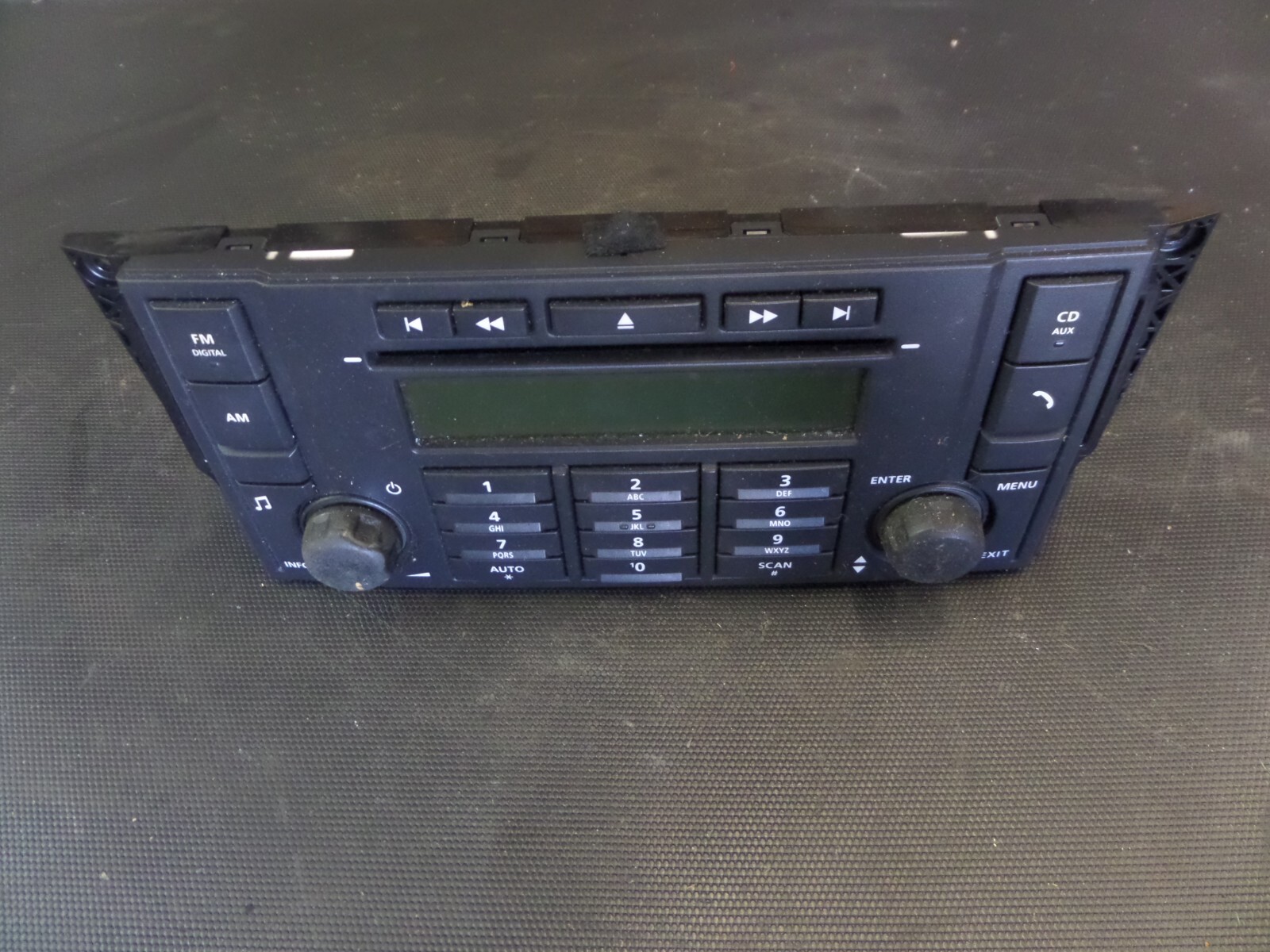 08-12 Land Rover LR2 OEM Radio Stereo Control Face 6H52-18845-AC ...