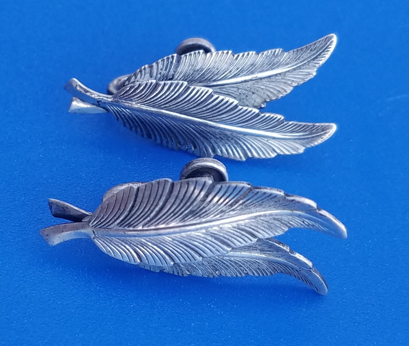 Vintage BEAU Sterling Silver Double Leaves Screw Back… - Gem