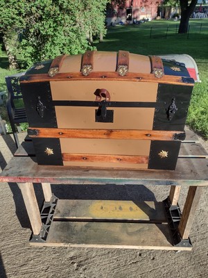 1800-1899 - Steamer Trunk Stage Coach Chest