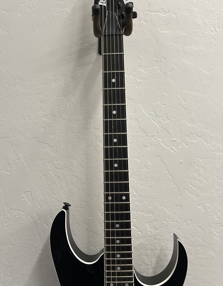 Ibanez RGR652AHB-WK Prestige Ebony fretboard Ash body, and Walnut/Maple ...