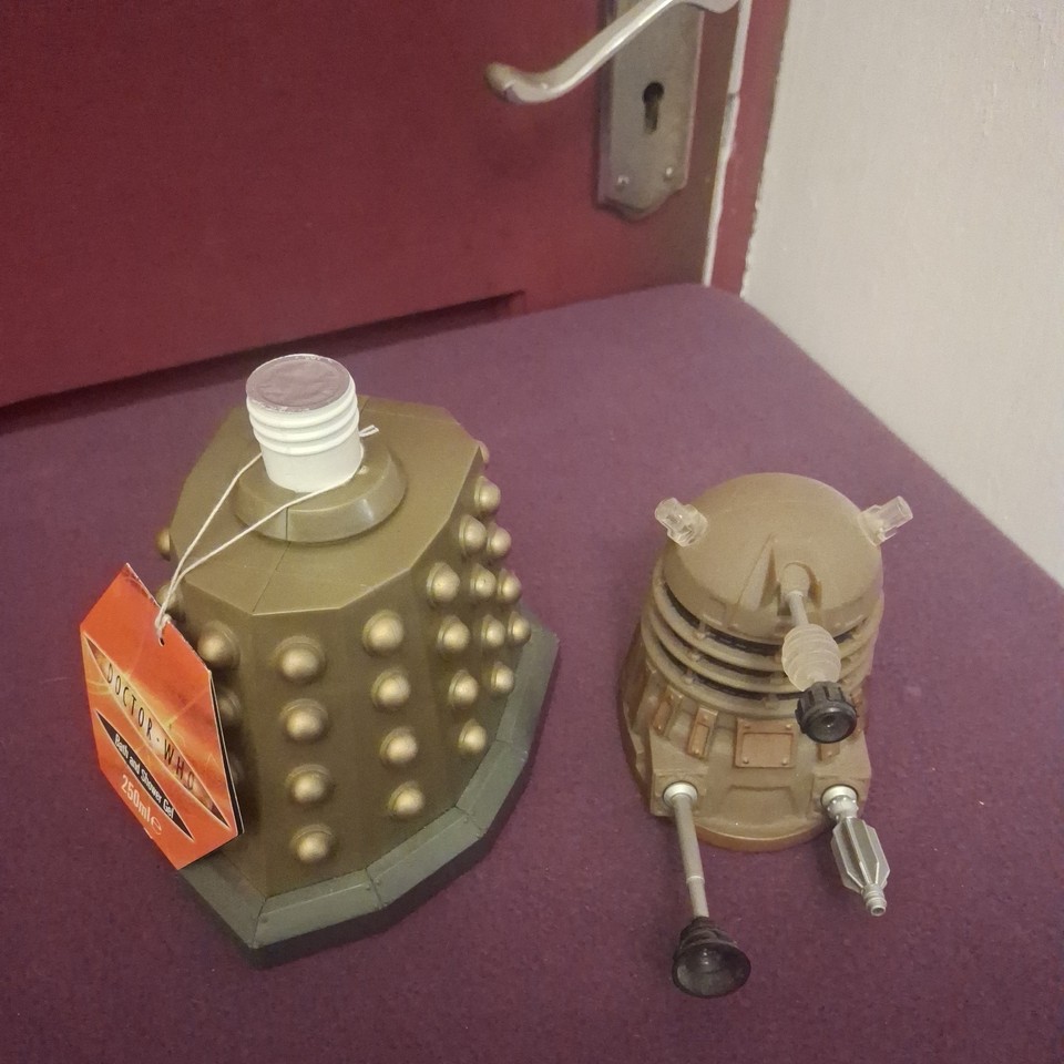 DOCTOR DR WHO RARE DALEK BATH AND SHOWER GEL VINTAGE 250ML Unused ...