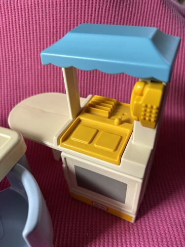 Vintage little tikes Blue dollhouse Kitchen and 2 chairs HTF furniture ...