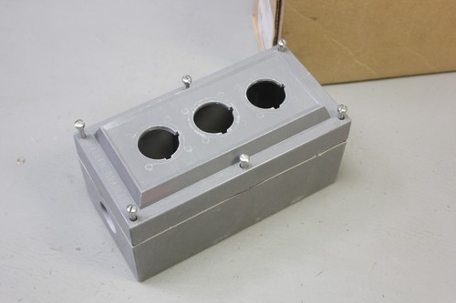 ALLEN BRADLEY HEAVY DUTY ENCLOSURE WITH HUB 800H-3HZ4R C-NEW | eBay