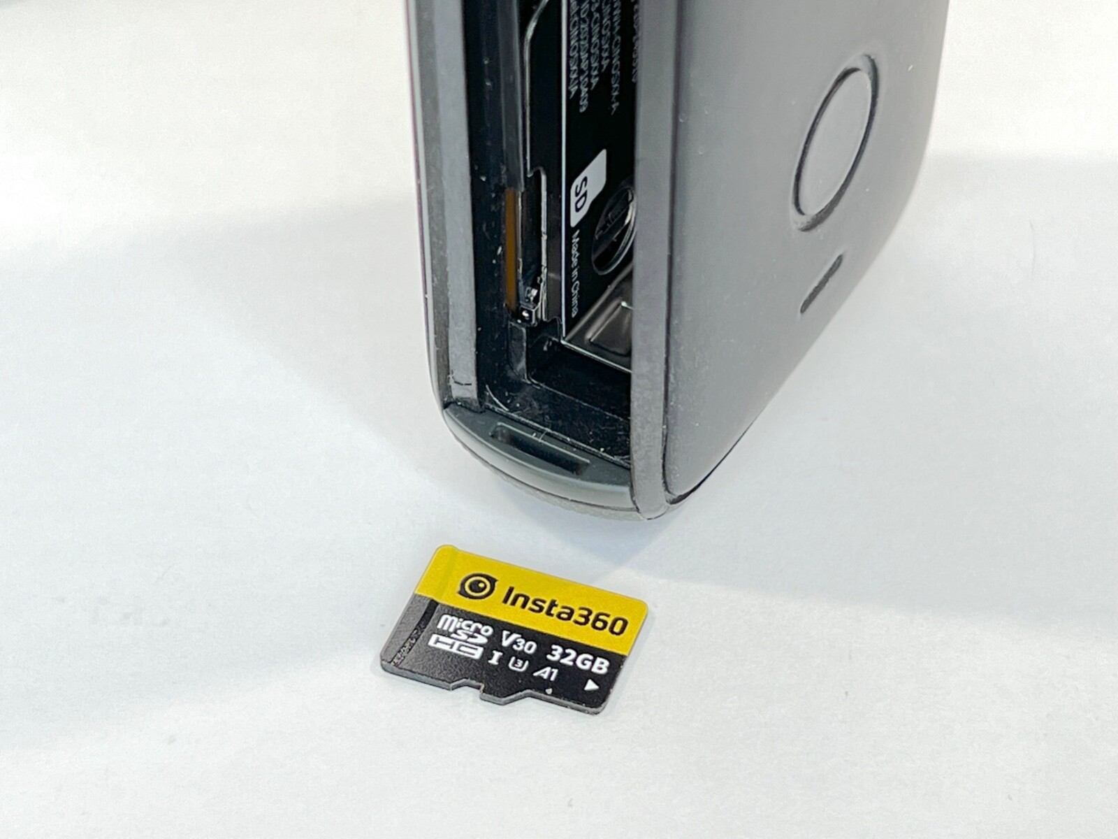 Insta360 ONE X2 Pocket 360 Steady Camera, Case and Extras | eBay