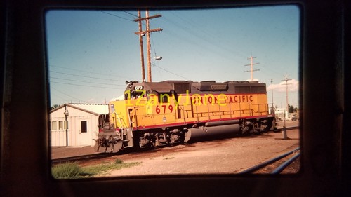 OZ20 TRAIN ENGINE LOCOMOTIVE 35MM SLIDE UNION PAC. 679, AURORA, CO 1990 ...