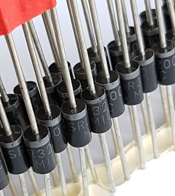 [4 pcs] SR3200 3A 200V SCHOTTKY RECTIFIER (SB3200,MBR3200 equiv+ SR3100 ...