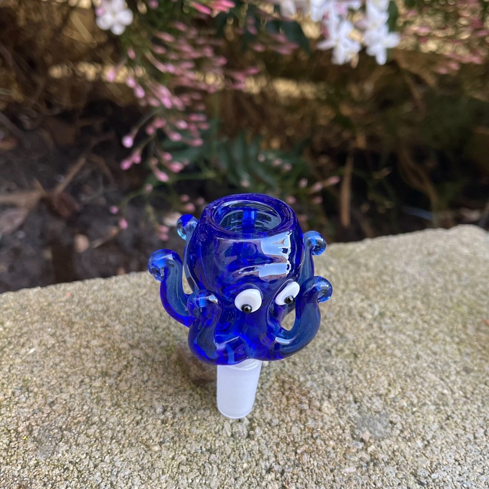 14mm Cute Blue Thick Glass Octopus Bong Bowl Head Piece Bong Bowl ...