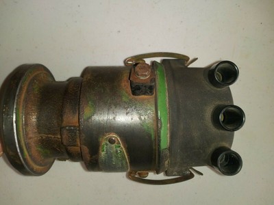 Antique & Vintage Equip Parts - Delco Remy Distributor