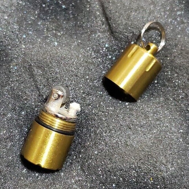 WATERPROOF OIL LIGHTER Lighter Fluid Saves Fuel Vintage Trench Classic ...
