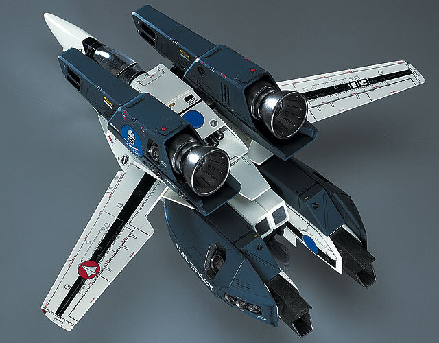 Hasegawa 65717 1/72 Scale Model Aircraft Kit Macross VF-1 Super/Strike ...