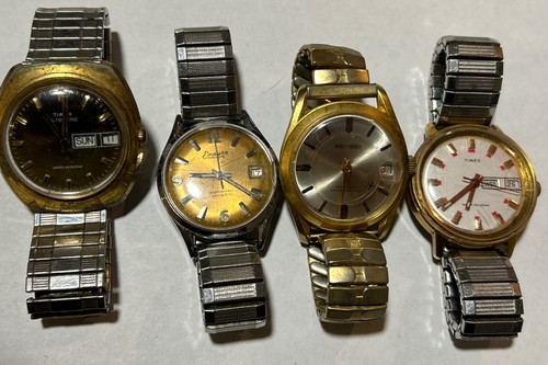 Lot of 4 Vintage Men's Wrist Watches Endura-World Trader-Timex ...
